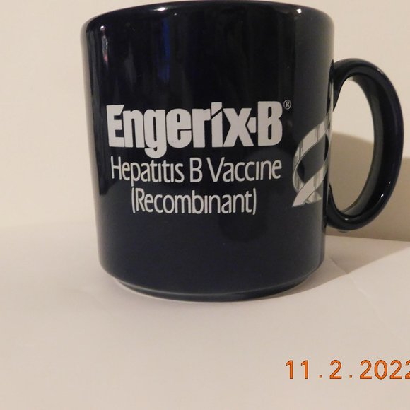 Engerix-B pharmacuitacal mug | Kitchen | Rare Vintag Pharmaceutical ...